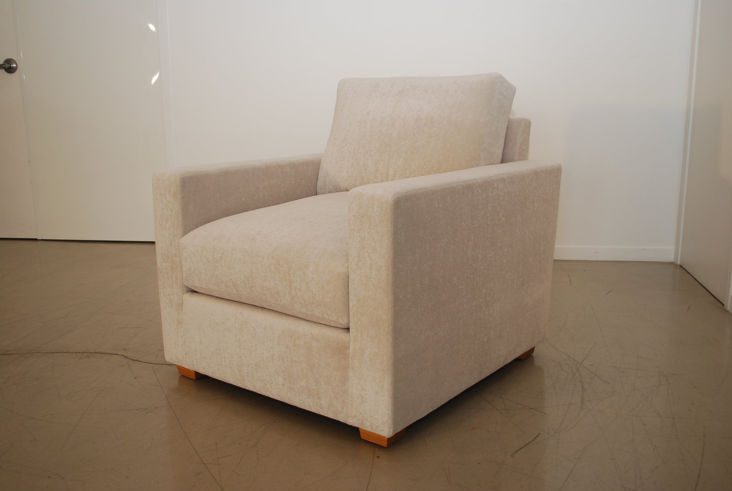 Custom | Chairs - classic design - upholstery, window treatment ...