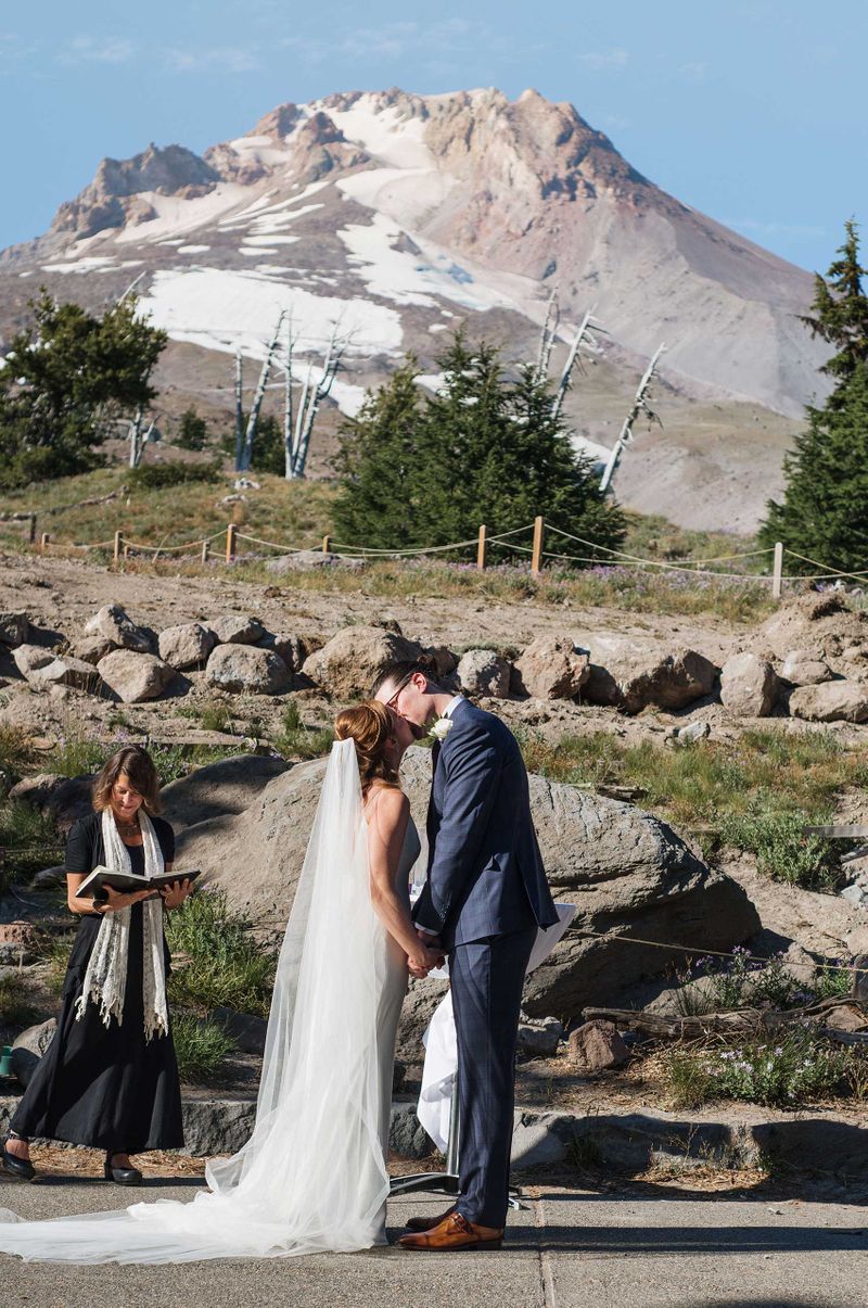 Timberline Elopement photos - Danielle Peterson Photography