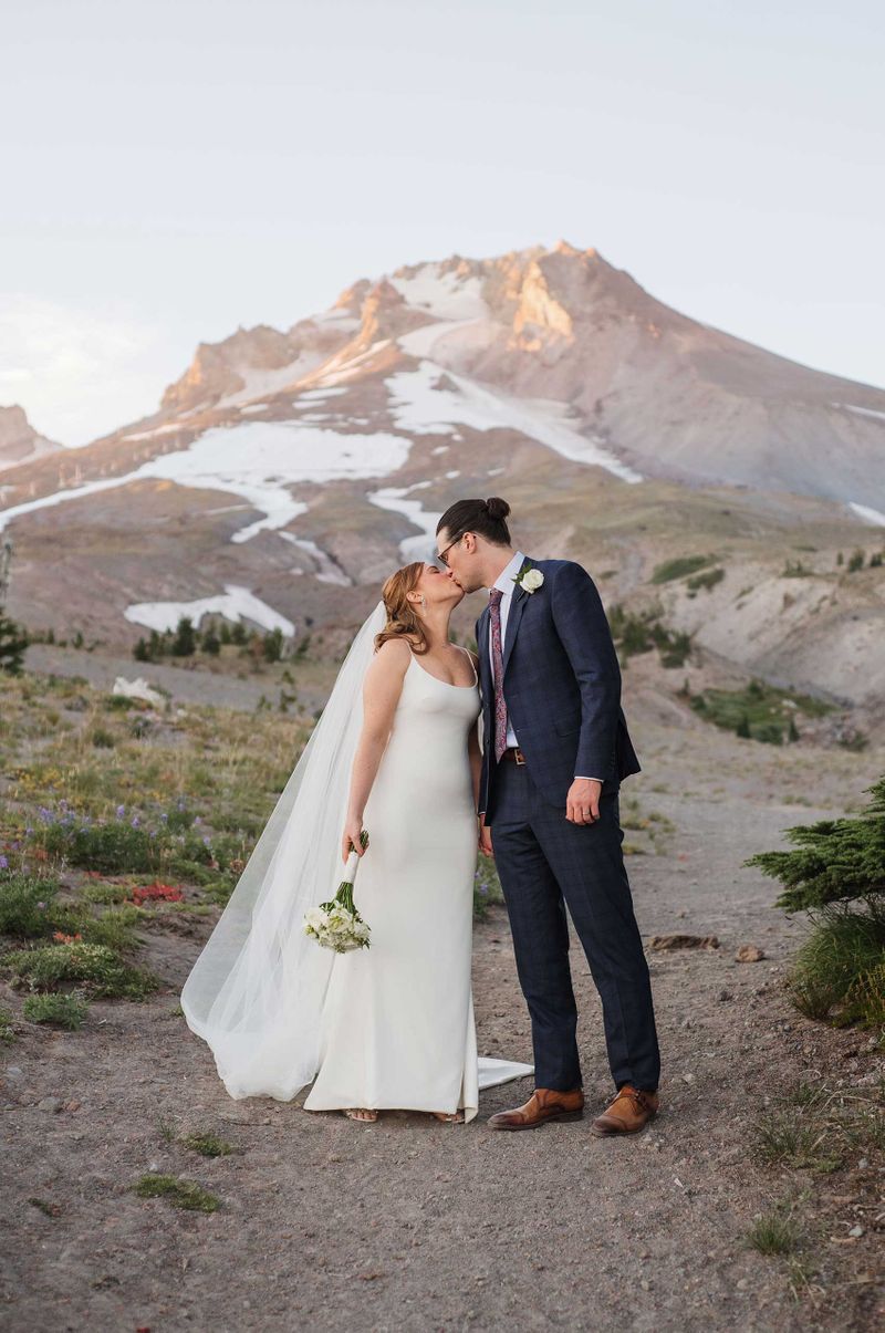 Timberline Elopement photos - Danielle Peterson Photography
